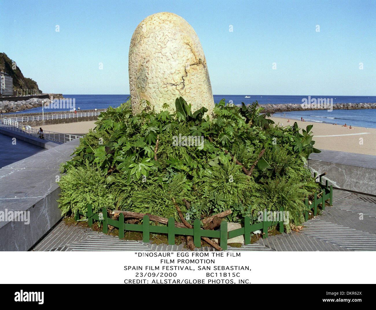 Dinosaur 2000 hi-res stock photography and images - Alamy
