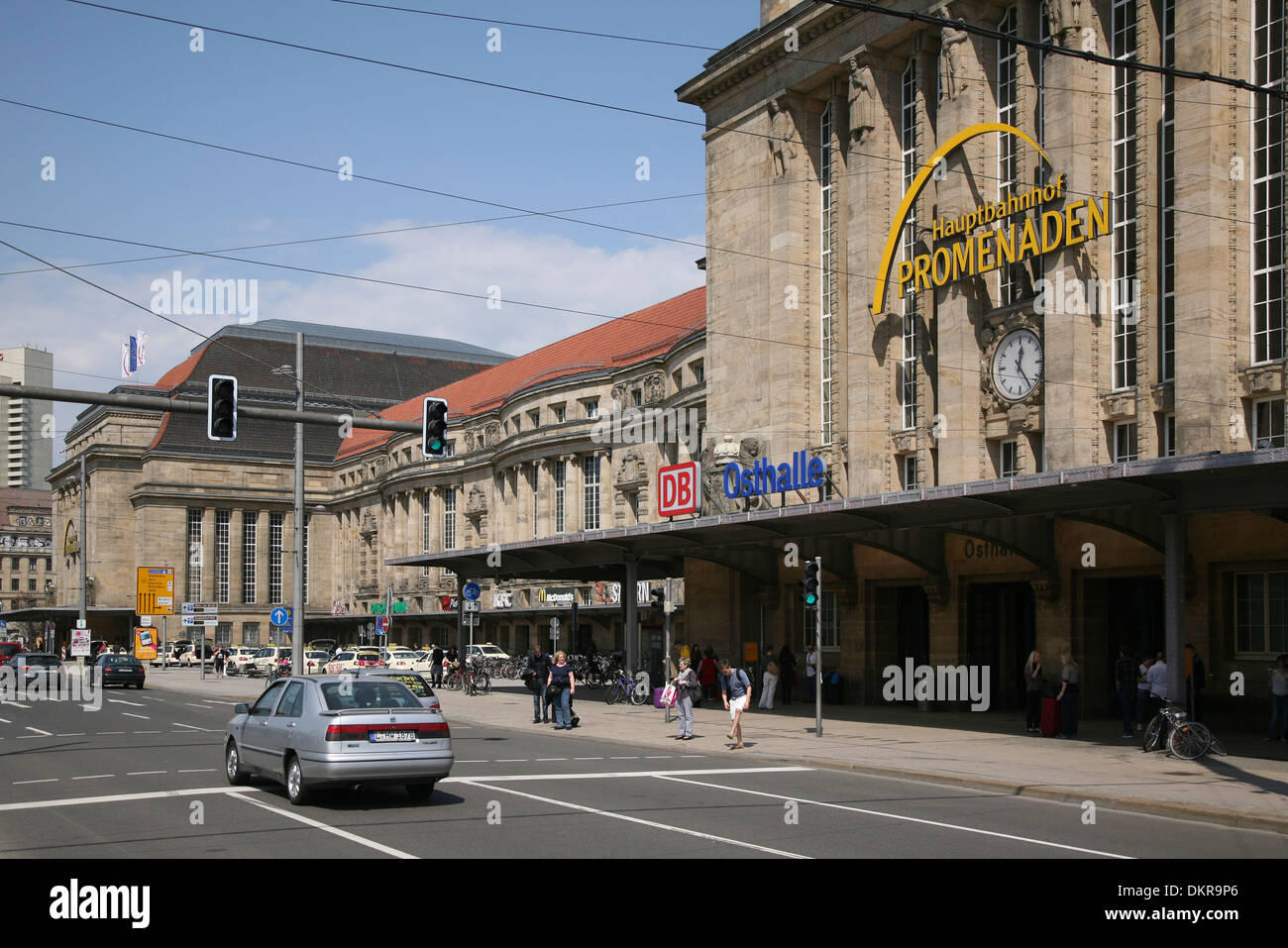 Leipzig Sachsen Hauptbahnhof Promenaden main station central railway ...