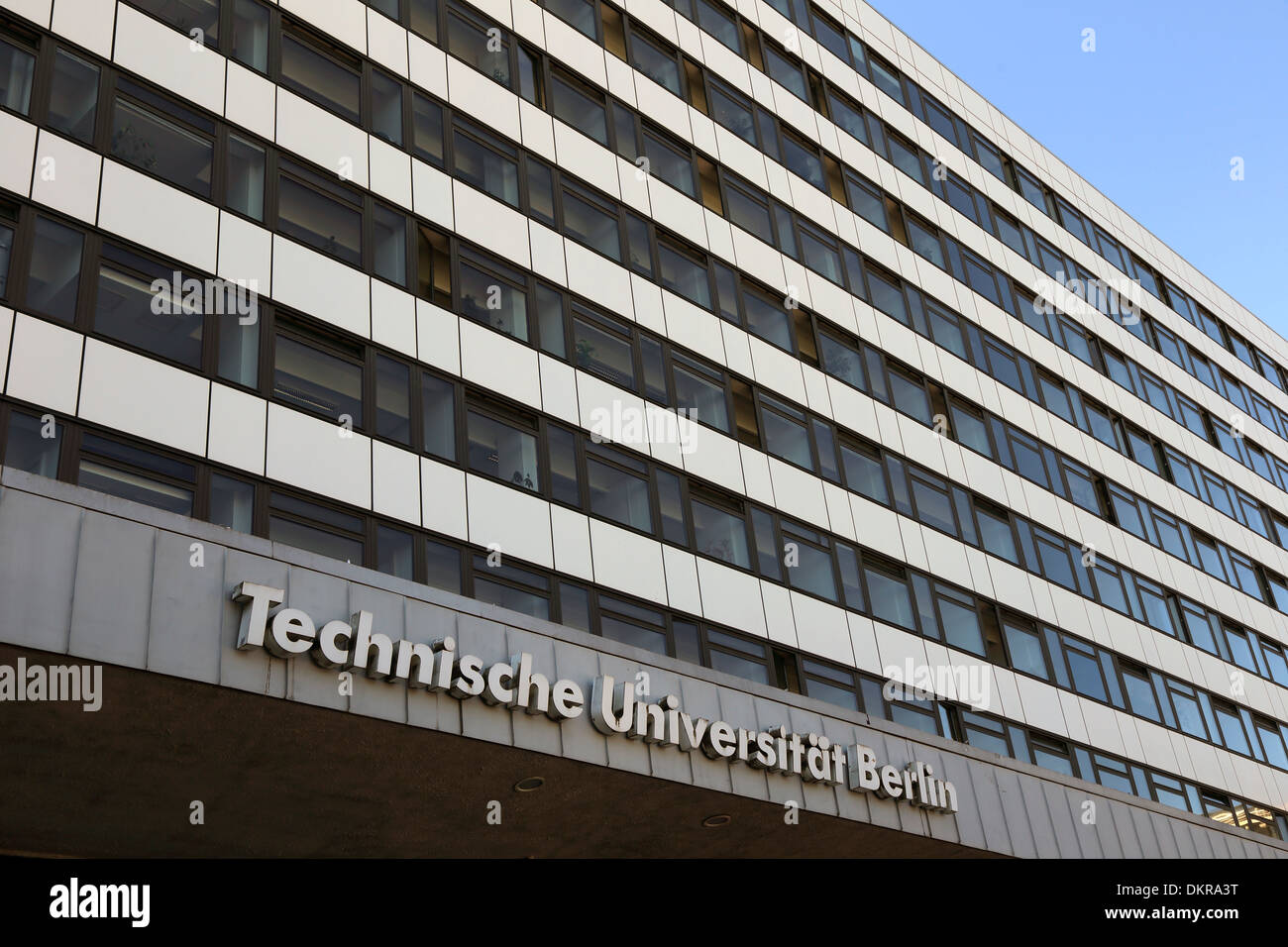 Berlin TU Technische Universität Berlin Straße des 17 Juni Stock Photo ...