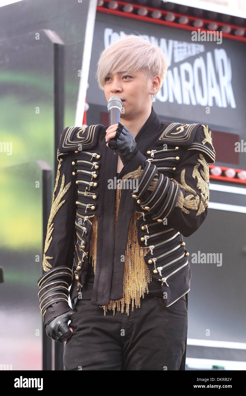 Taipei, China. 8th Dec, 2013. Singer Show Lo promotes his album Lion ...