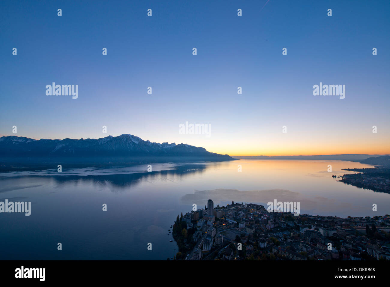 Lac Leman Montreux scenery landscape sundown sunset town city building ...