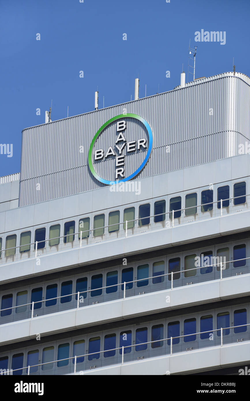 Bayer Pharma, Sellerstrasse, Wedding, Berlin, Deutschland Stock Photo ...