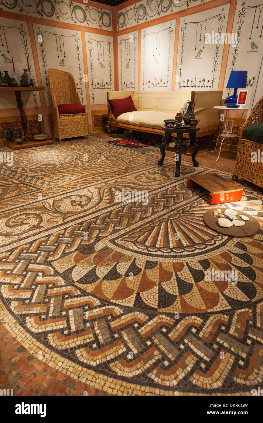 London Reconstruction High Resolution Stock Photography and Images - Alamy