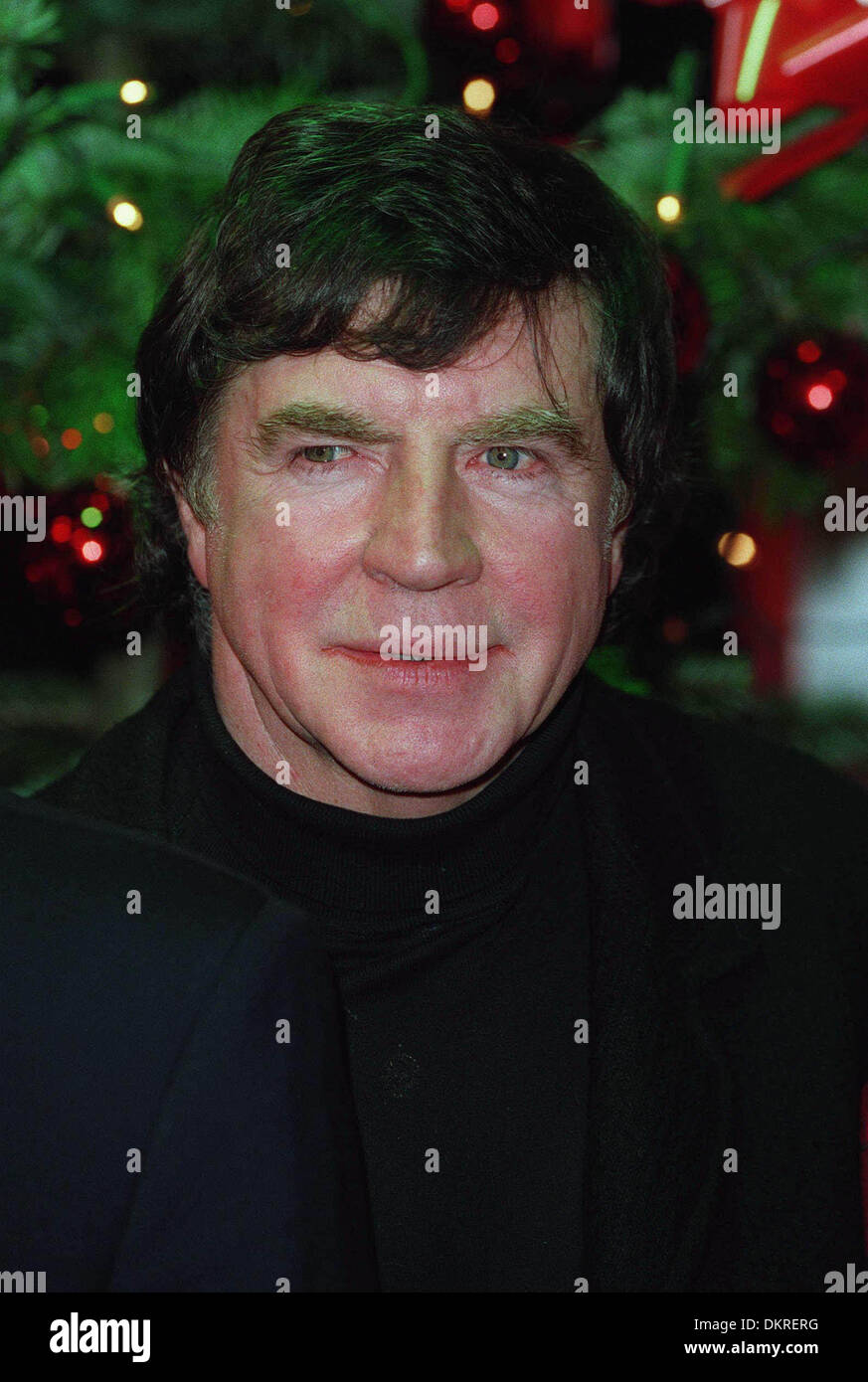Actor alan bates hi-res stock photography and images - Alamy