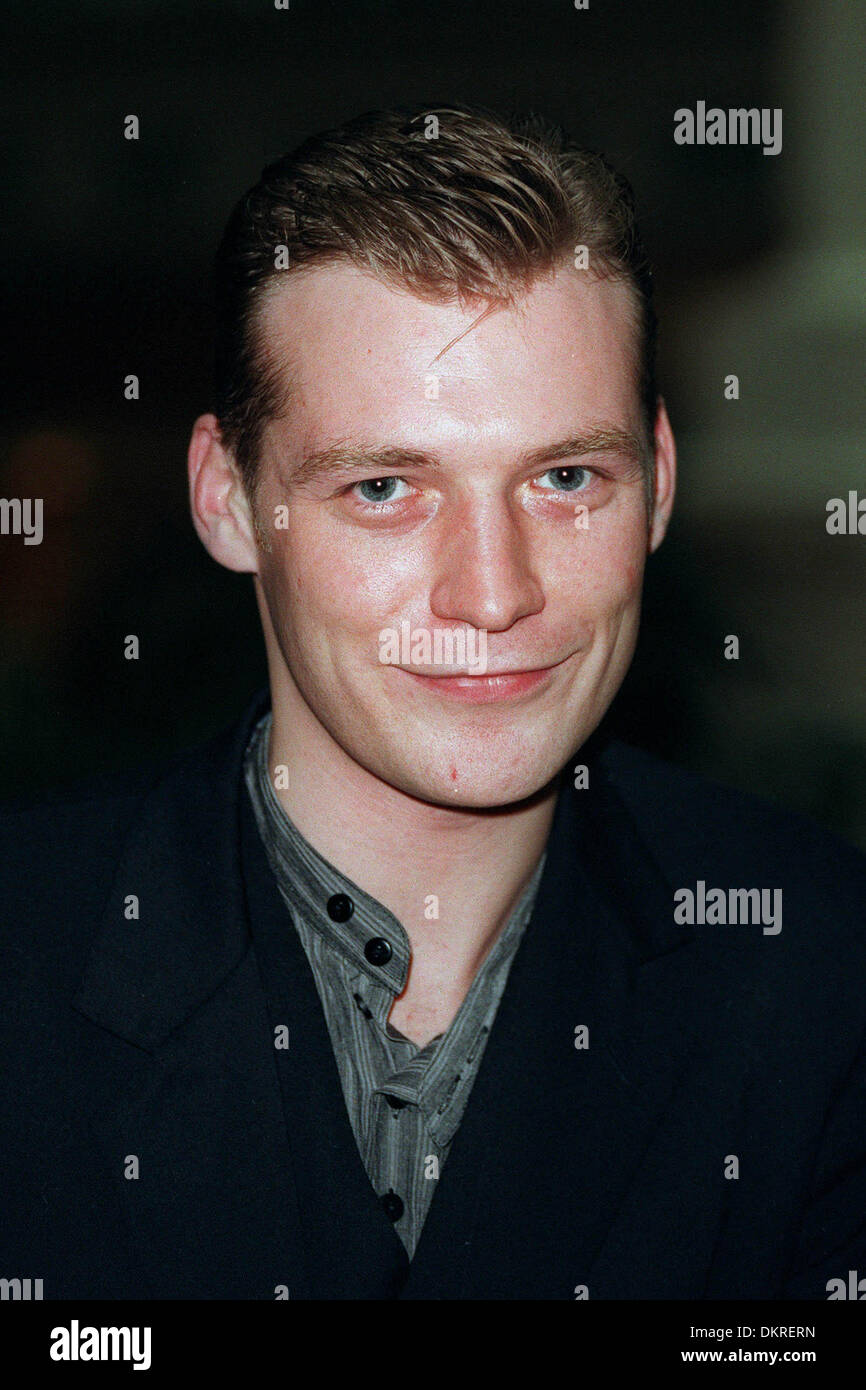 04 01 1995 hi-res stock photography and images - Alamy