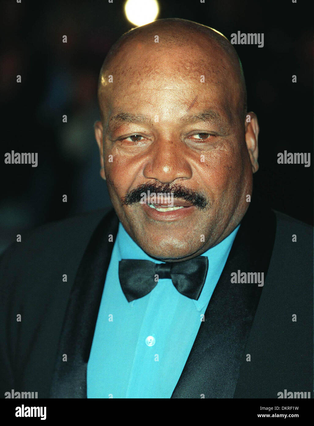 Actor jim brown hi-res stock photography and images - Alamy
