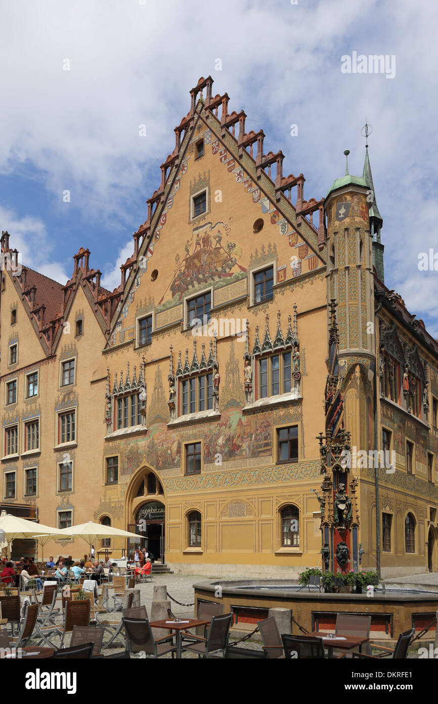 Ulm Rathaus Marktplatz Fischkasten Syrlinbrunnen Marktbrunnen Stock ...