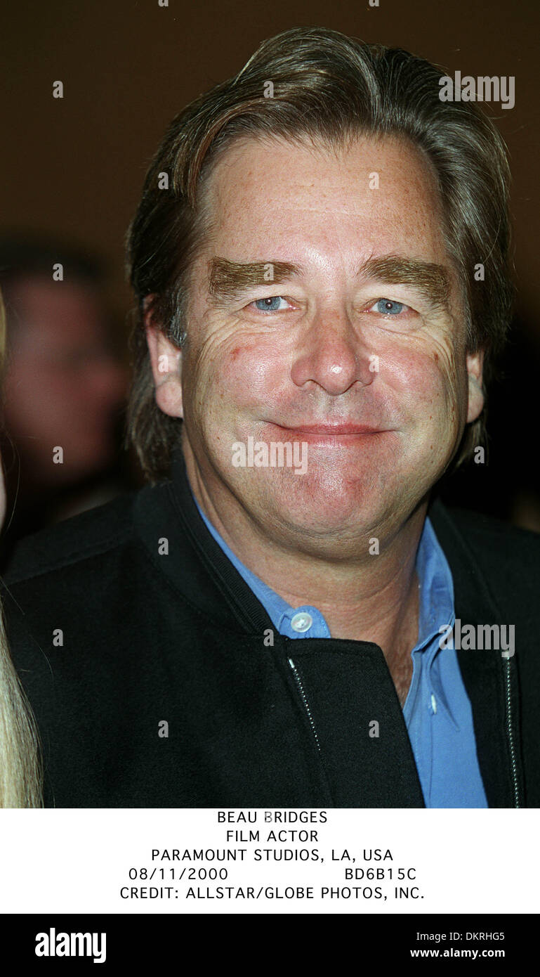 Nov. 8, 2000 - PARAMOUNT STUDIOS, LA, USA - BEAU BRIDGES.FILM ACTOR ...