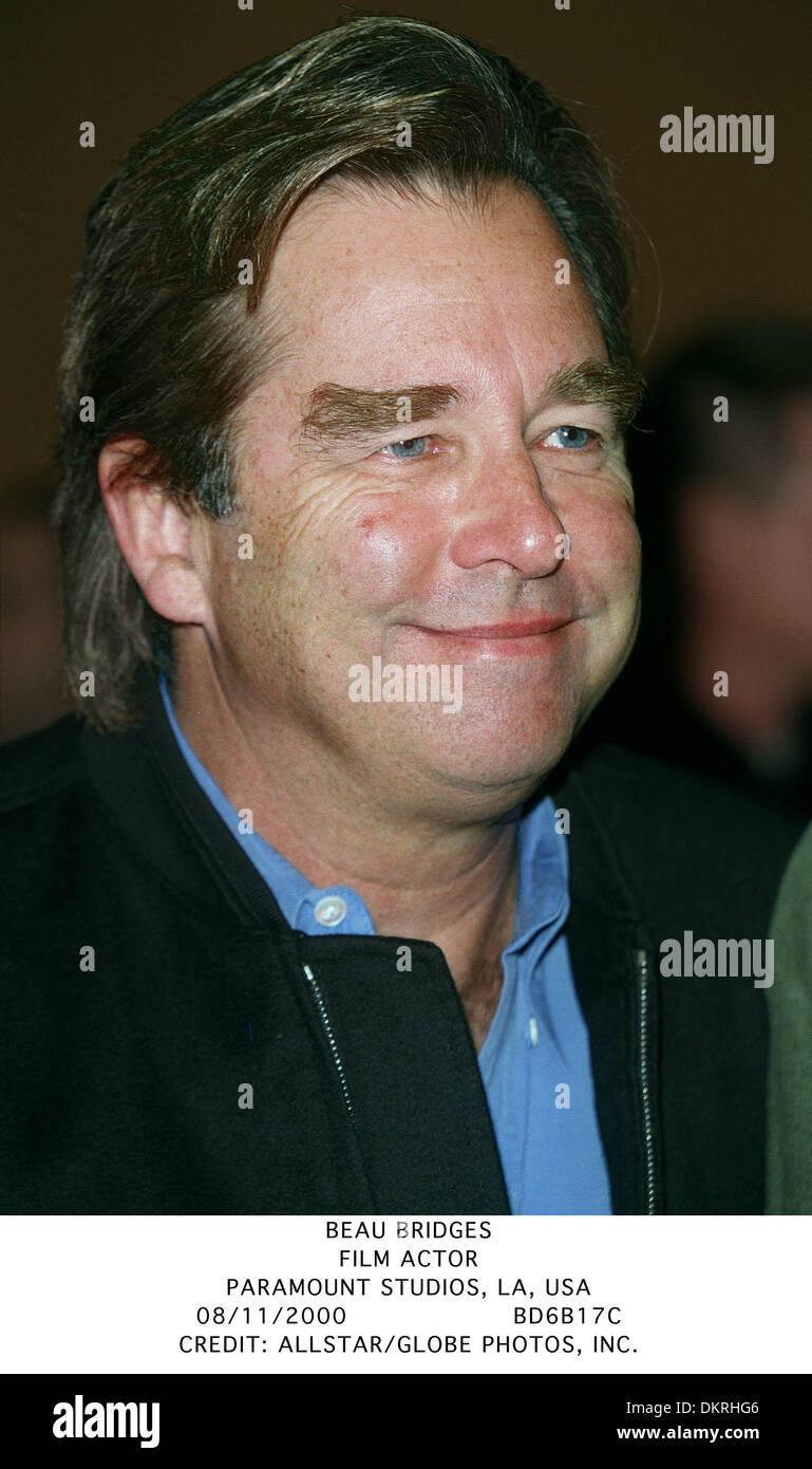 Nov. 8, 2000 - PARAMOUNT STUDIOS, LA, USA - BEAU BRIDGES.FILM ACTOR ...