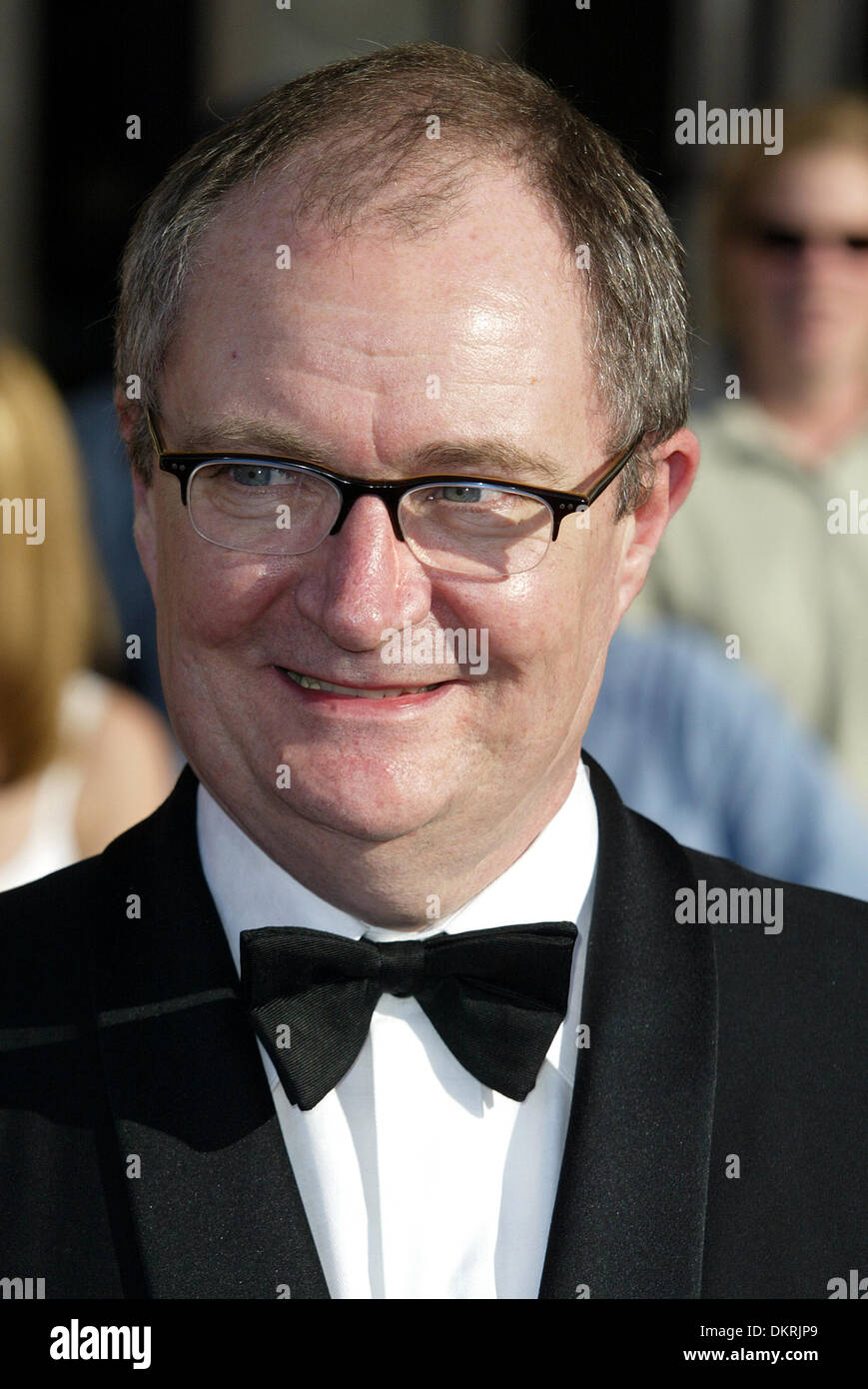 JIM BROADBENT.ACTOR.SA.SHRINE THEATRE, LOS ANGELES, U.10/03/2002.LA834 ...
