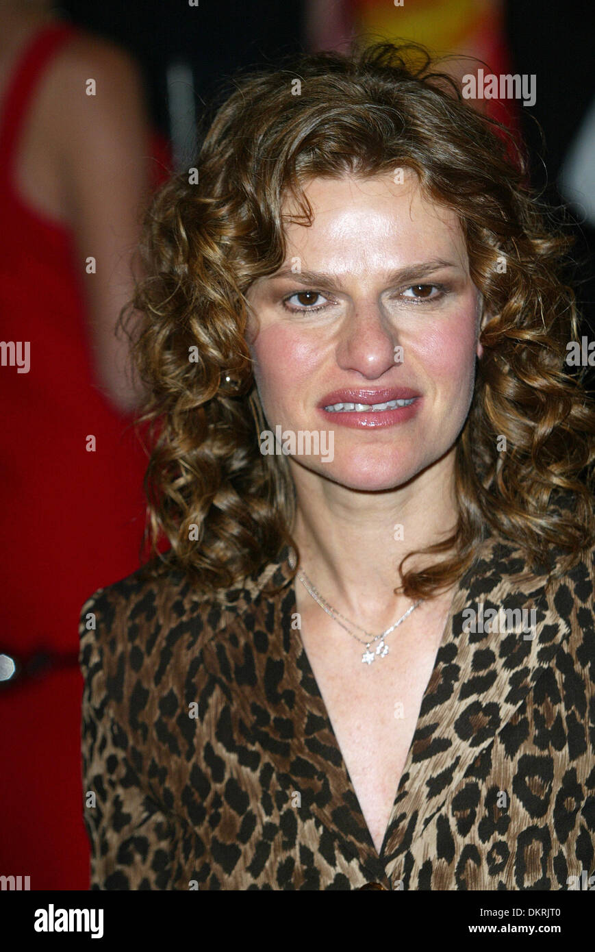 Sandra bernhard hi-res stock photography and images - Alamy