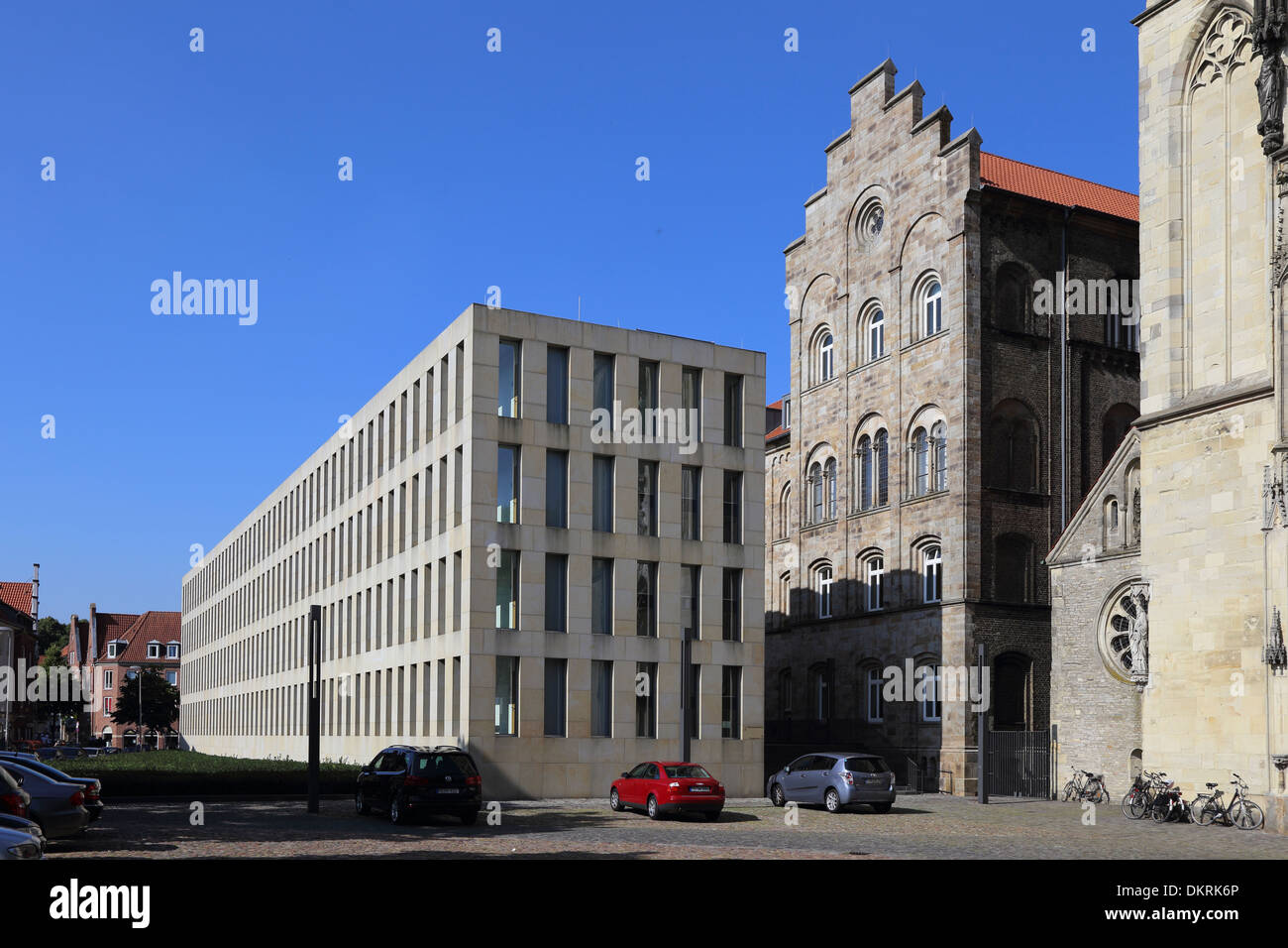 Munster library hi-res stock photography and images - Alamy