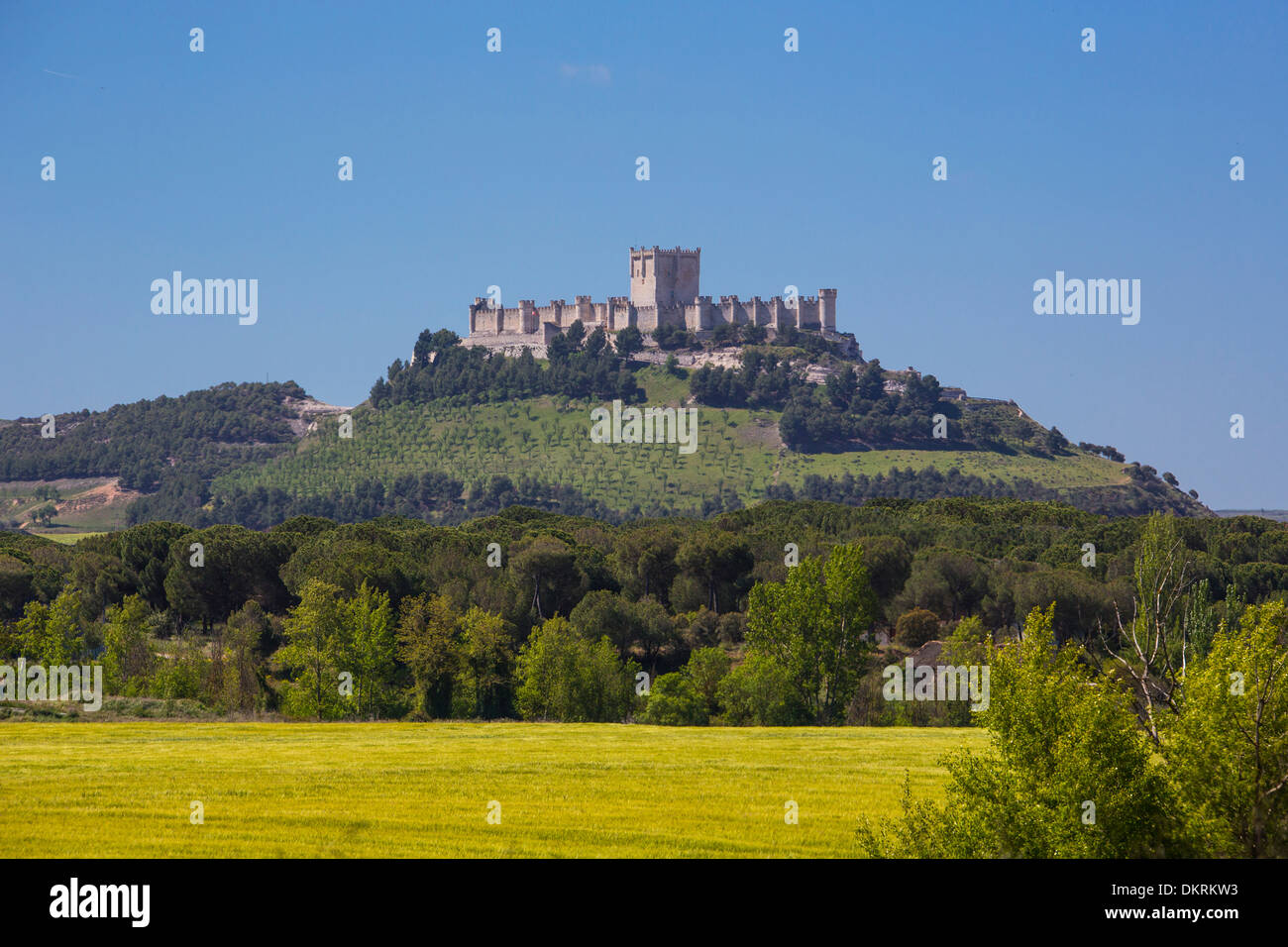 Schloss kastilien hi-res stock photography and images - Alamy