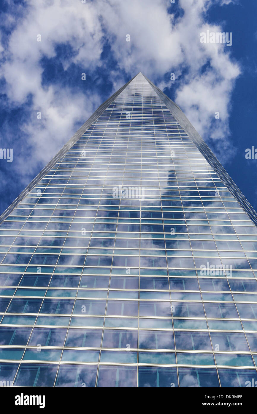 Castellana, Cristal Tower, Madrid, architecture, avenue, city, clouds ...