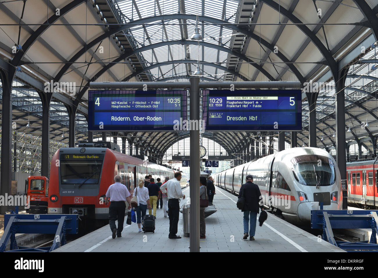 Deutsche Bahn Innen High Resolution Stock Photography and Images - Alamy