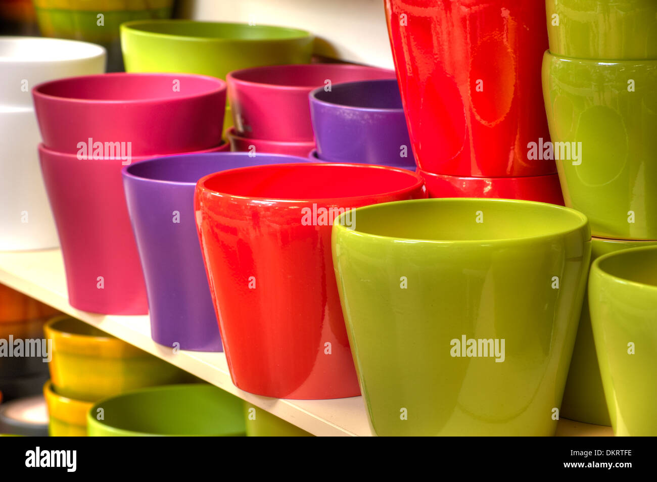 Colorful pots hi-res stock photography and images - Alamy