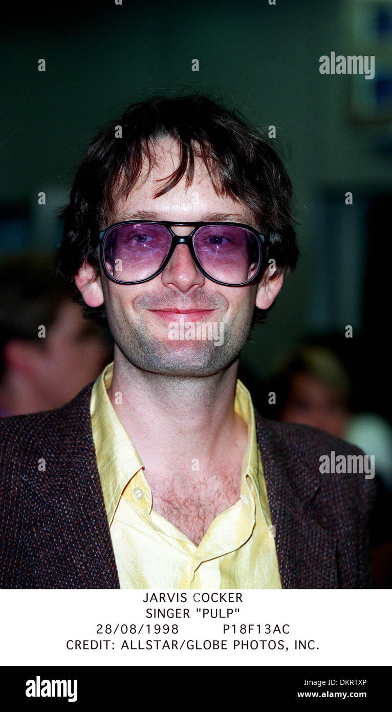 JARVIS COCKER.SINGER ''PULP''.28/08/1998.P18F13AC Stock Photo - Alamy