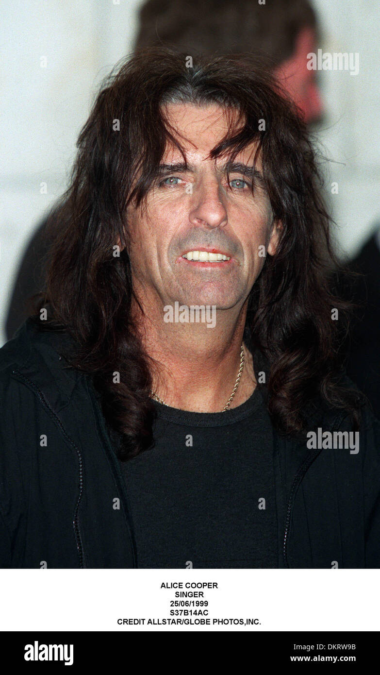 Alice 1999 hi-res stock photography and images - Alamy