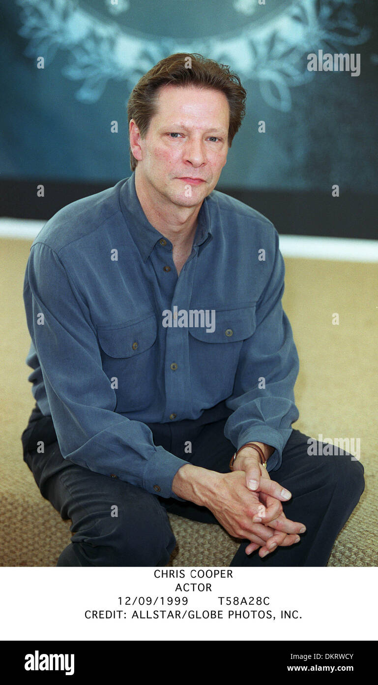 Chris cooper actor hi-res stock photography and images - Alamy
