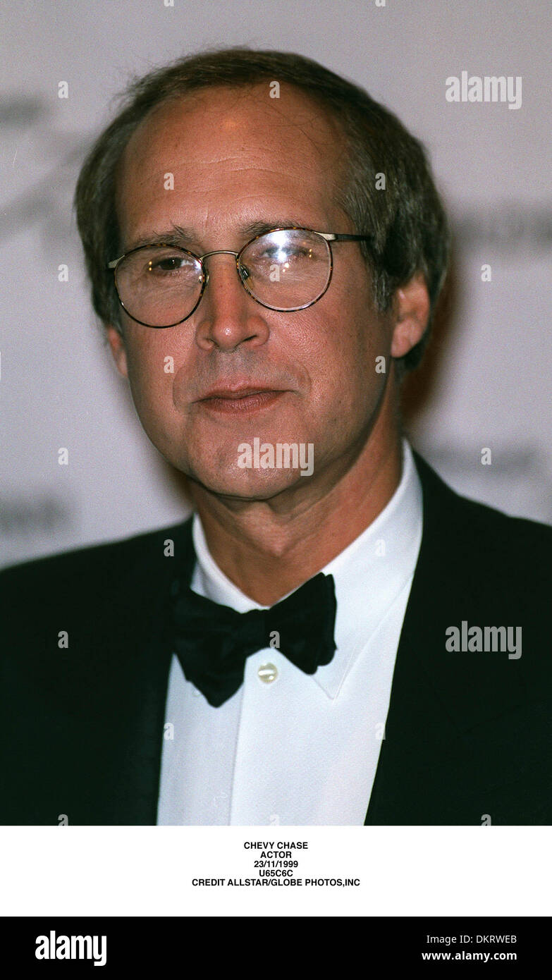Chevy chase actor hi-res stock photography and images - Alamy