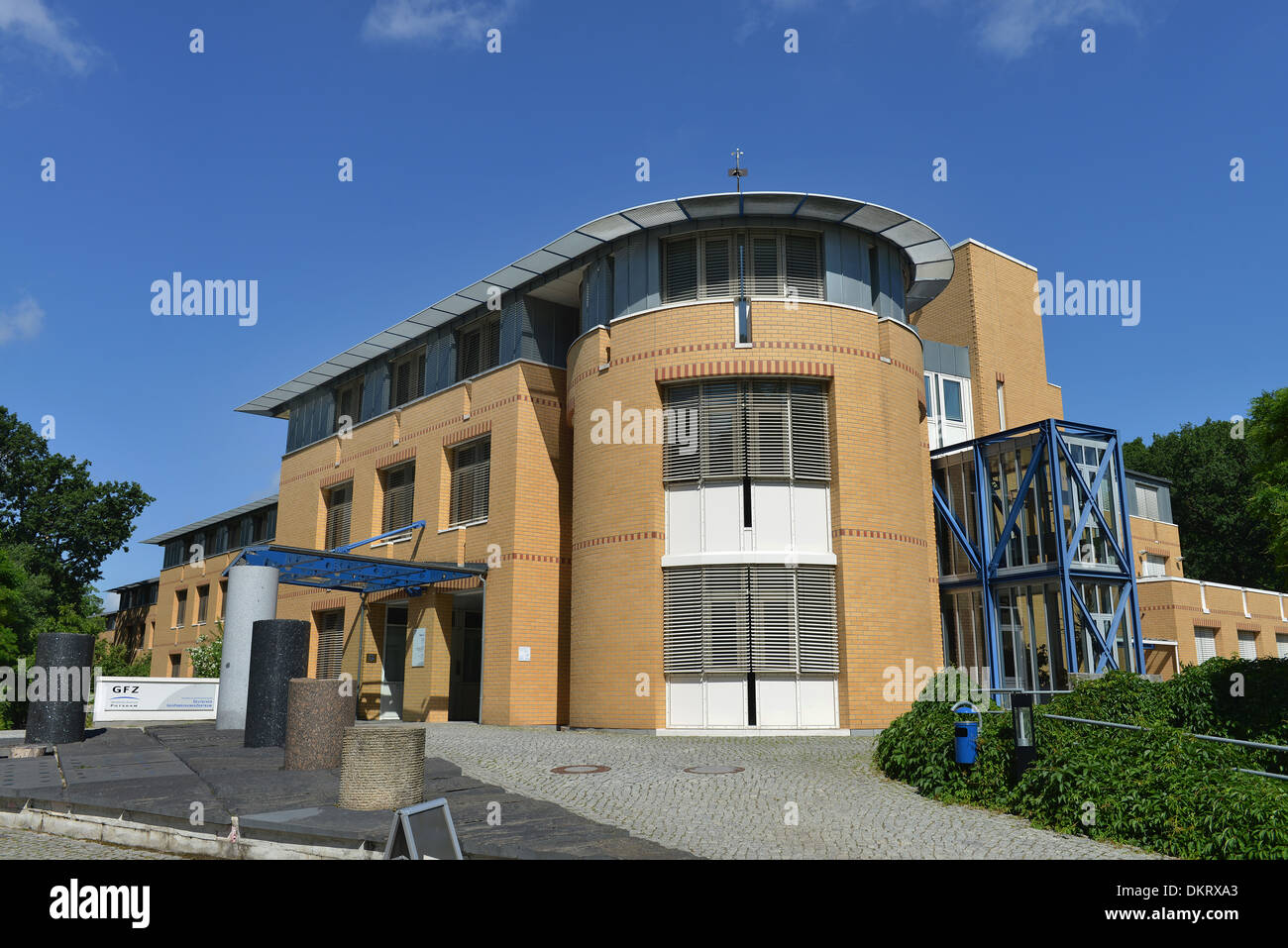 Gfz helmholtz centre potsdam hi-res stock photography and images - Alamy