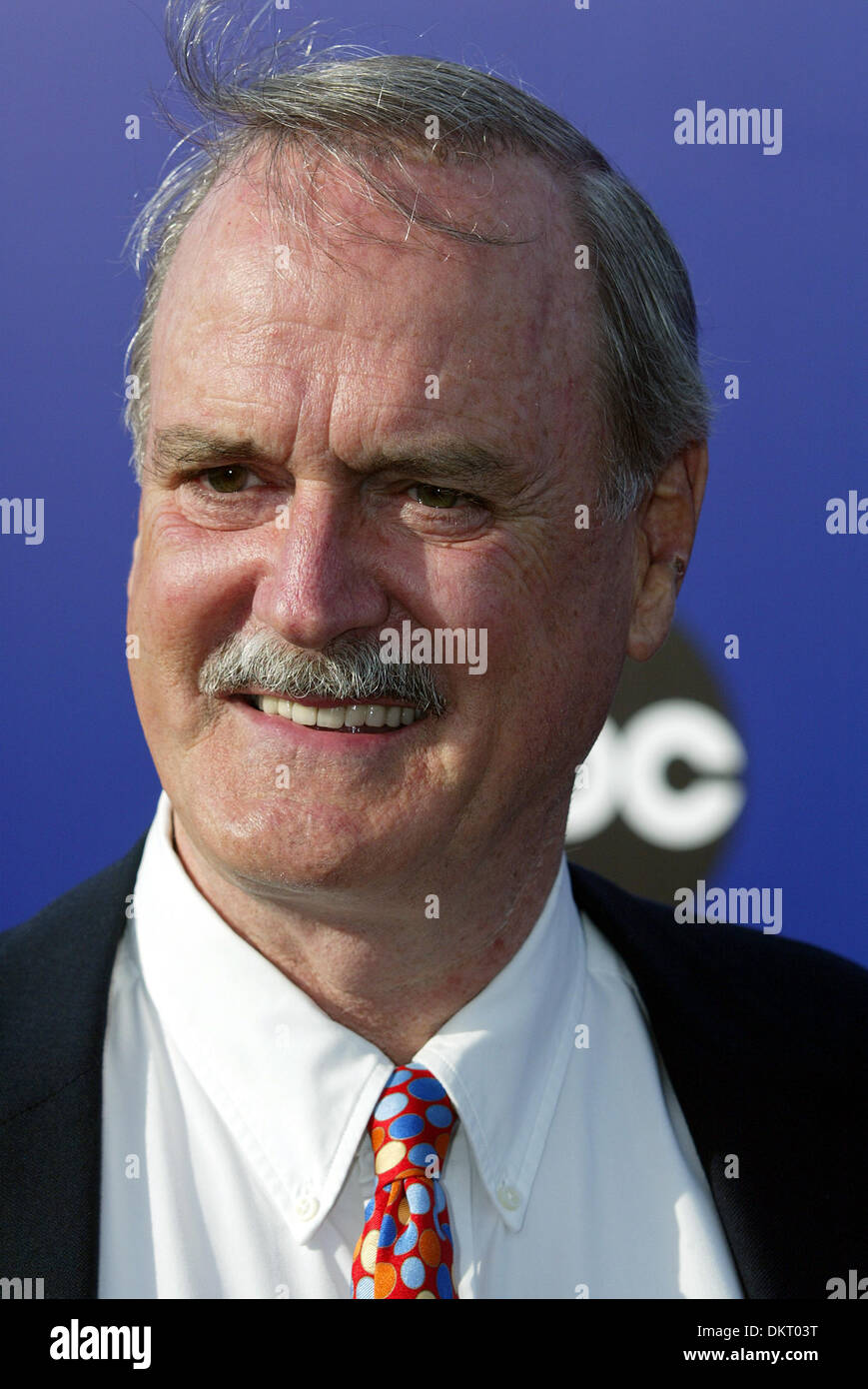 John cleese actor hi-res stock photography and images - Alamy