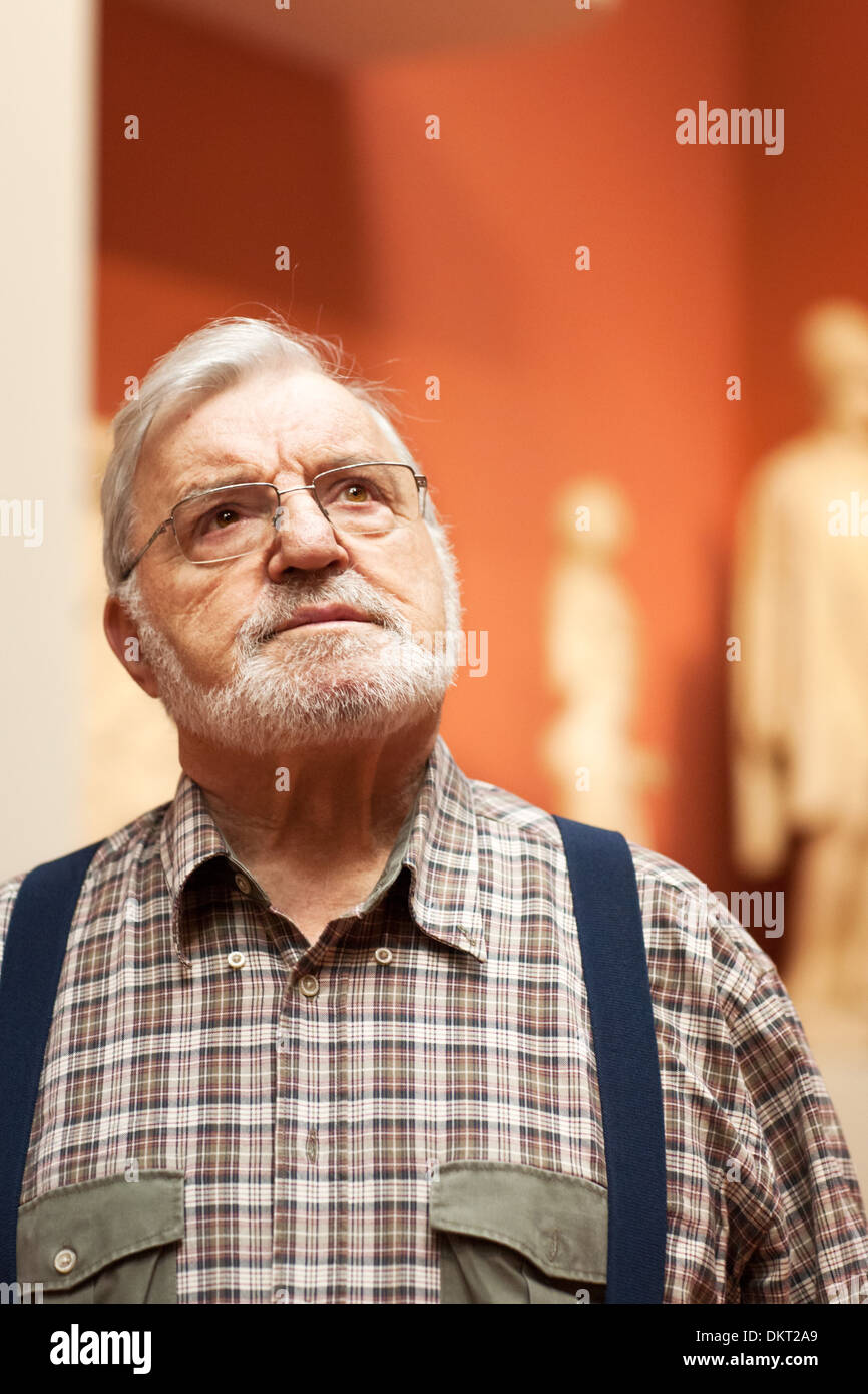 Man indoors in museum hi-res stock photography and images - Alamy