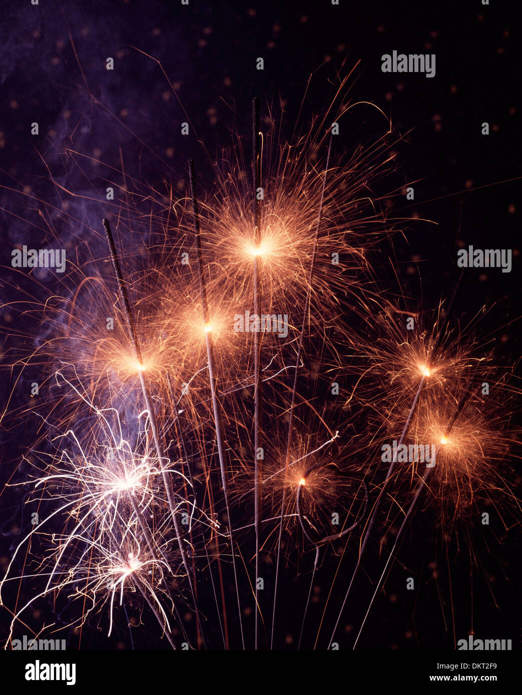 Sparkling star sparkler hi-res stock photography and images - Alamy