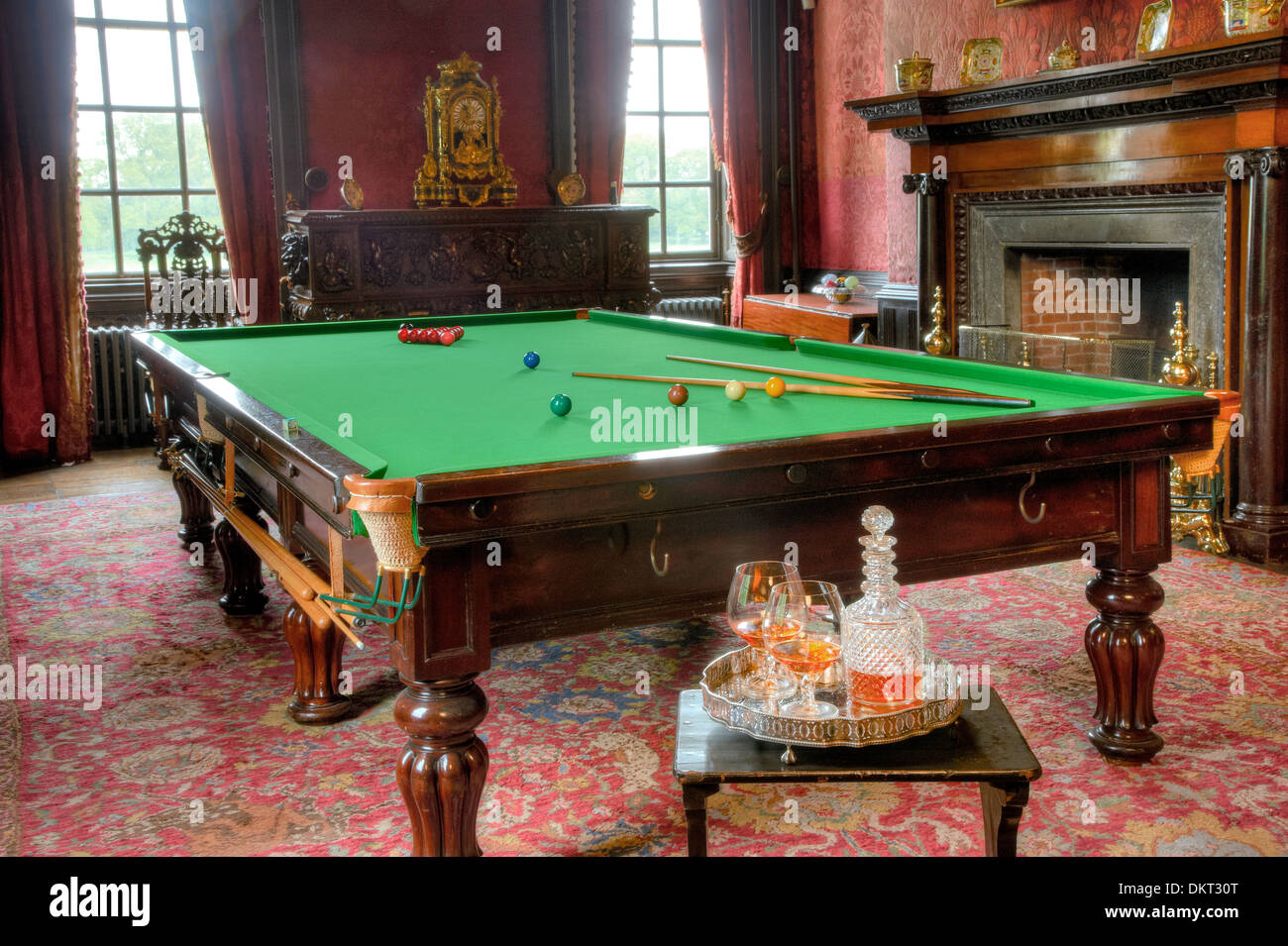 snooker table and whiskey Stock Photo - Alamy