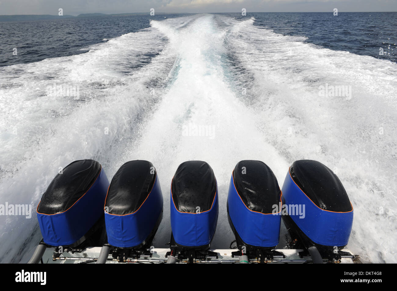 Asia, Indonesia, Bali, Nusa Lembongan, motorboat, outboard motors ...