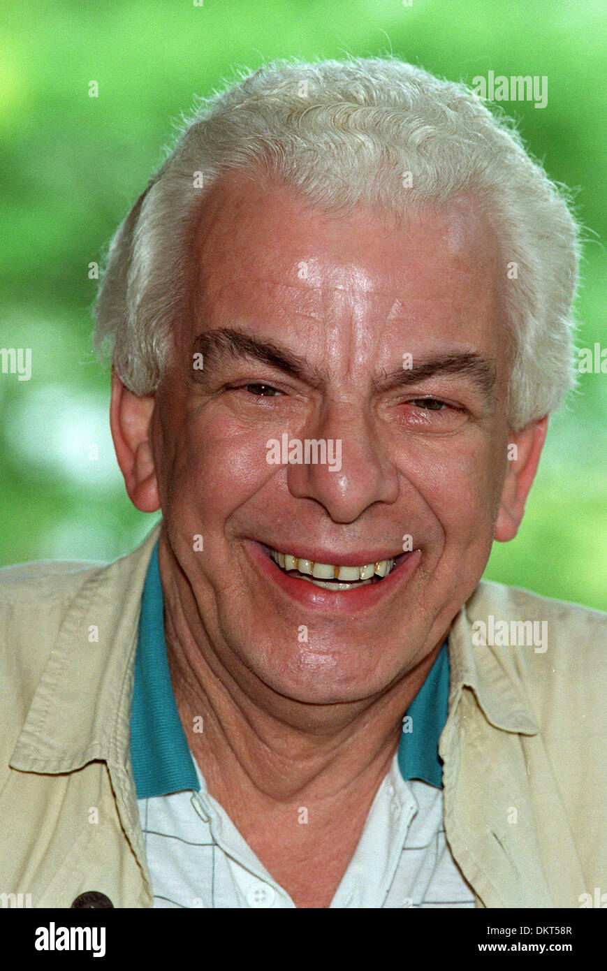Barry Cryer High Resolution Stock Photography and Images - Alamy