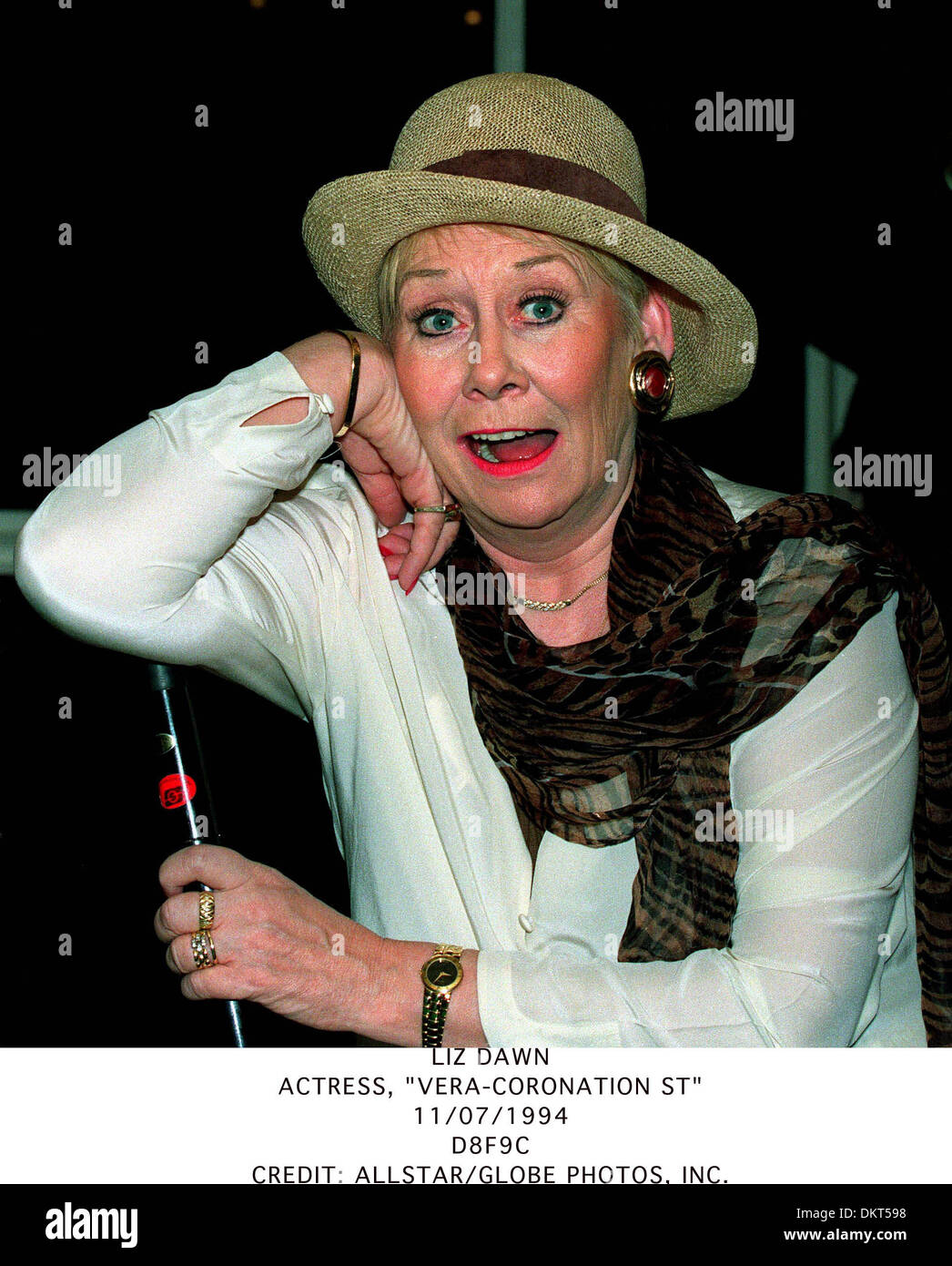 LIZ DAWN.ACTRESS, ''VERA-CORONATION ST''.11/07/1994.D8F9C Stock Photo ...
