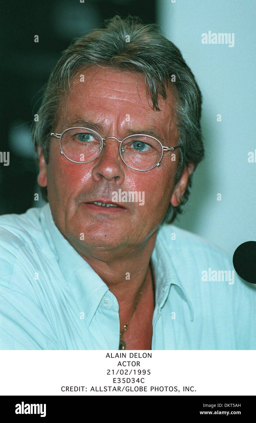 Alain delon hi-res stock photography and images - Alamy