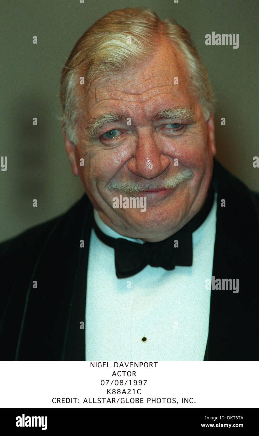 Nigel davenport hi-res stock photography and images - Alamy