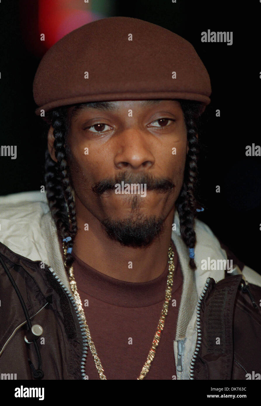 SNOOP DOGGY DOG.RAP ARTIST.05/01/1998.M3B1AC Stock Photo - Alamy