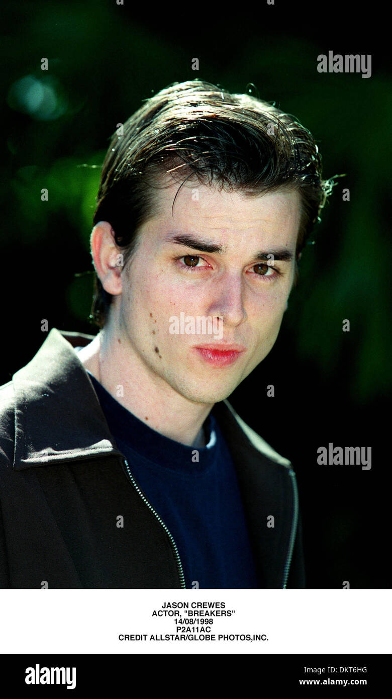 JASON CREWES.ACTOR, ''BREAKERS''.14/08/1998.P2A11AC Stock Photo - Alamy
