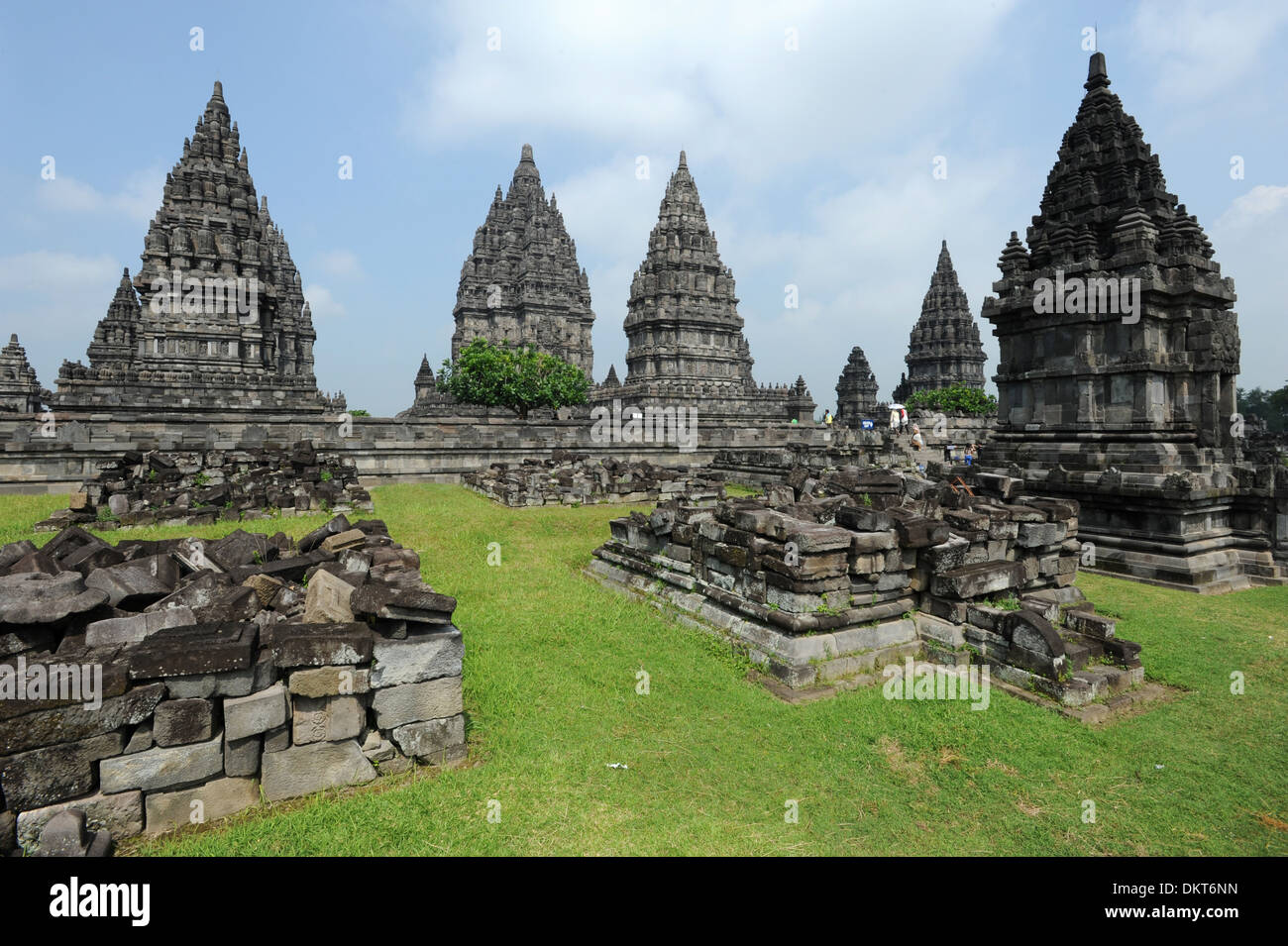 Indonesien prambanan tempel hi-res stock photography and images - Alamy
