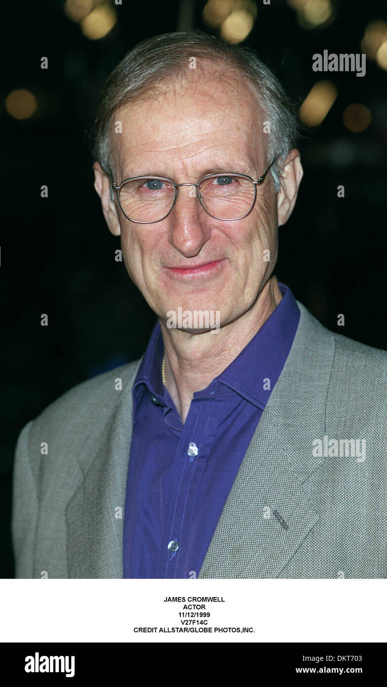 Actor james cromwell hi-res stock photography and images - Alamy