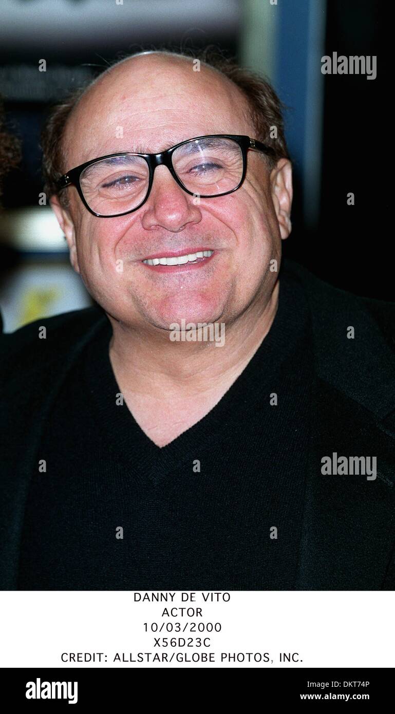 Danny de vito hi-res stock photography and images - Alamy