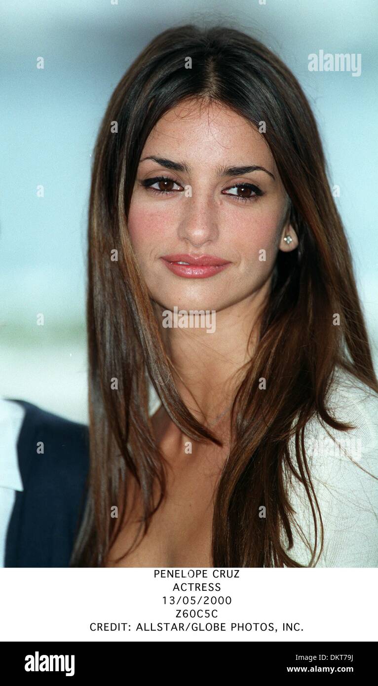 May 13, 2000 - PENELOPE CRUZ.ACTRESS.13/05/2000.Z60C5C.CREDIT:(Credit ...