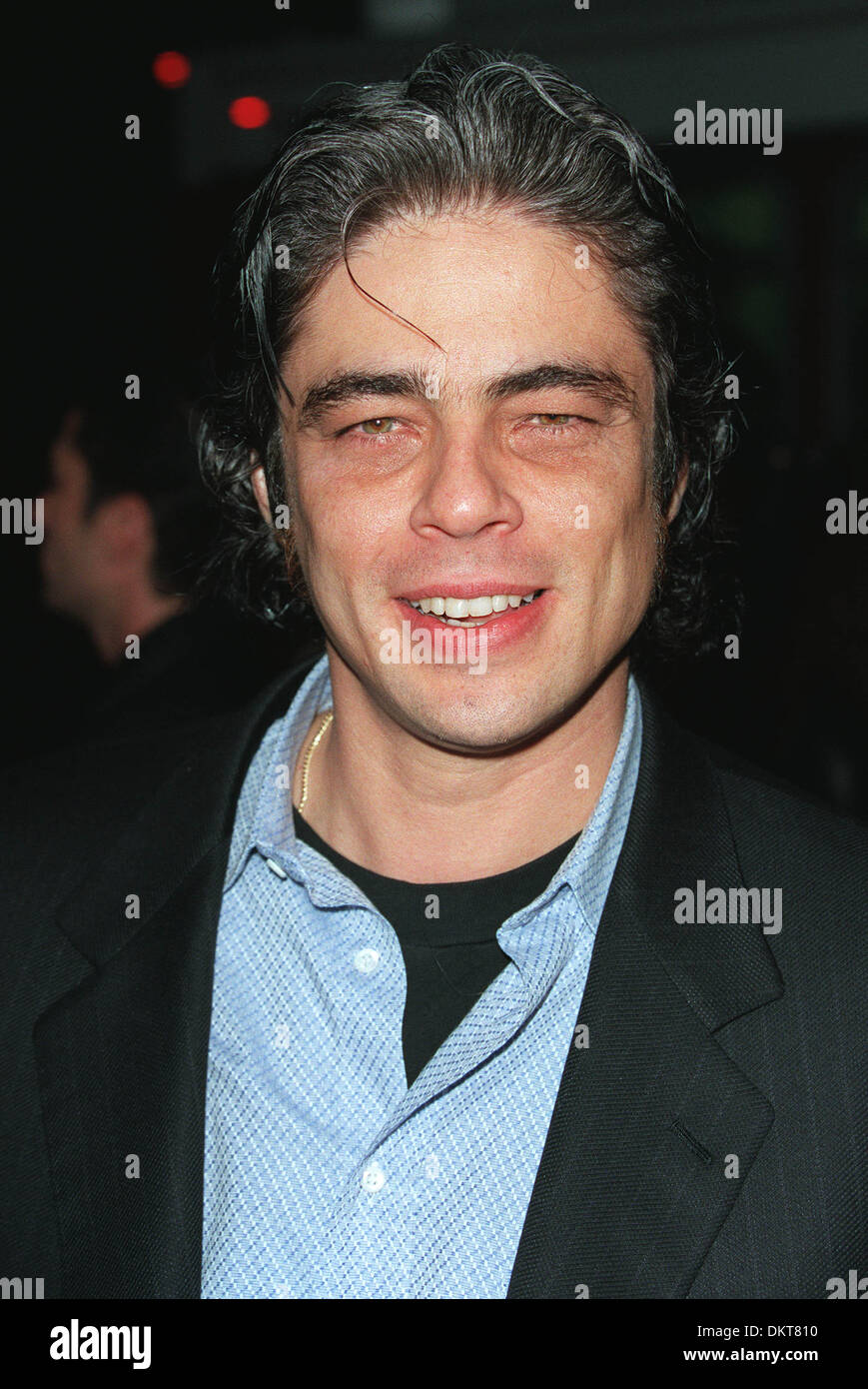 BENICIO DEL TORO.ACTOR.BEVERLY HILLS, LA, USA.14/12/2000.BE6F27C Stock ...