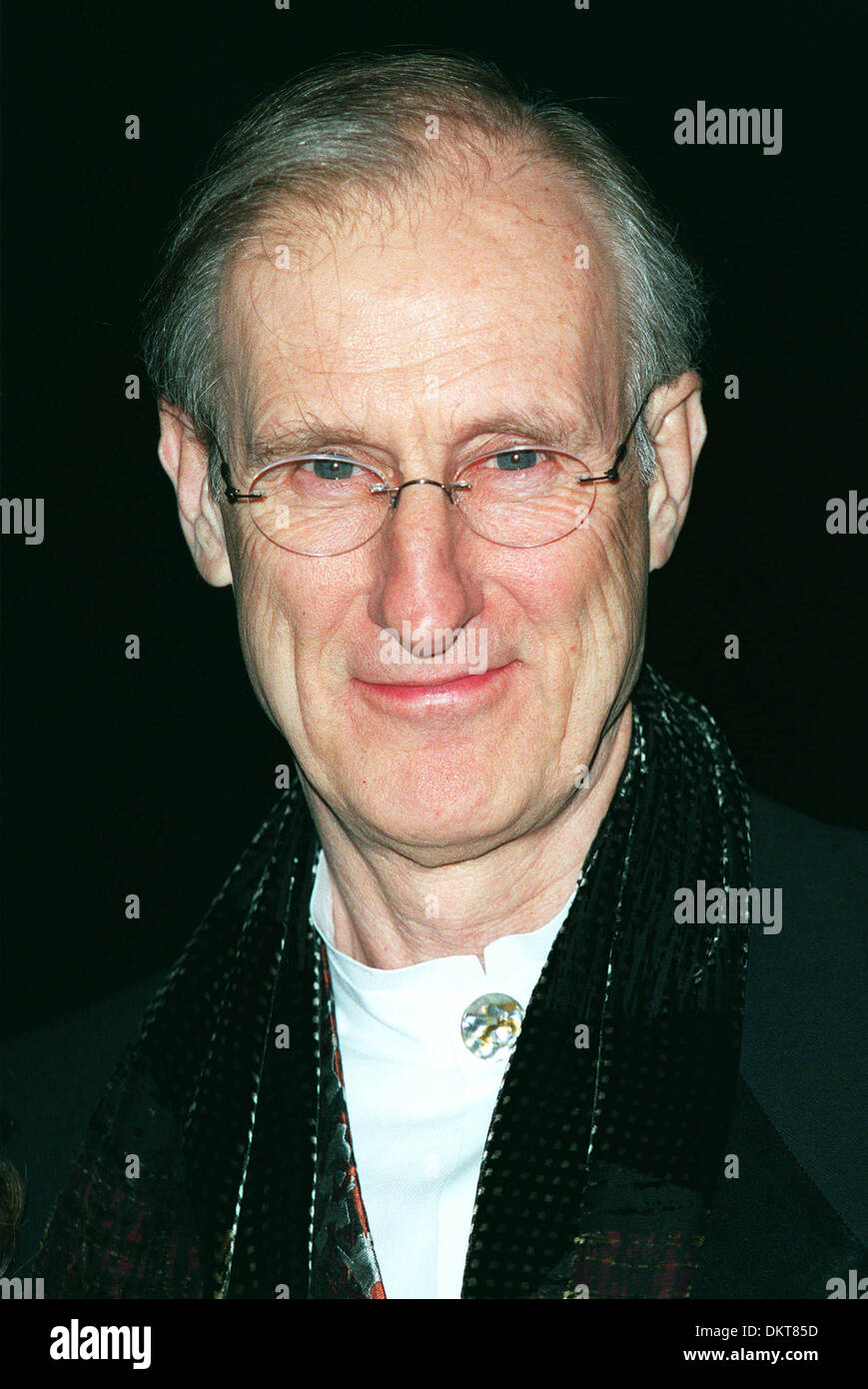 Actor james cromwell hi-res stock photography and images - Alamy