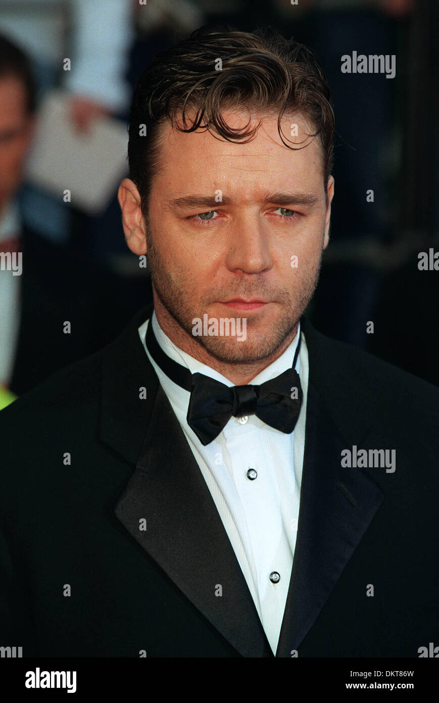 RUSSELL CROWE.ACTOR.S ANGELES, USA.SCREEN ACTORS GUILD AWARDS, LO.11/03 ...