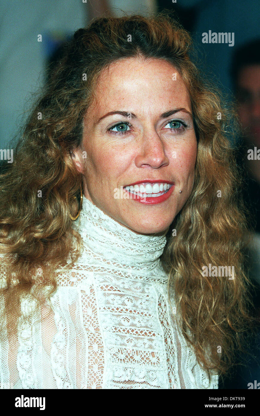 SHERYL CROW.SINGER LA, USA.01/11/2001.BM91G13C. 2001 Stock Photo - Alamy