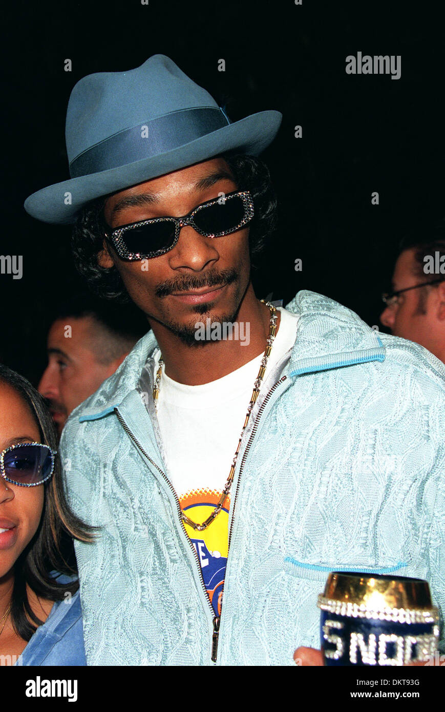 Snoop dogg 2001 hi-res stock photography and images - Alamy
