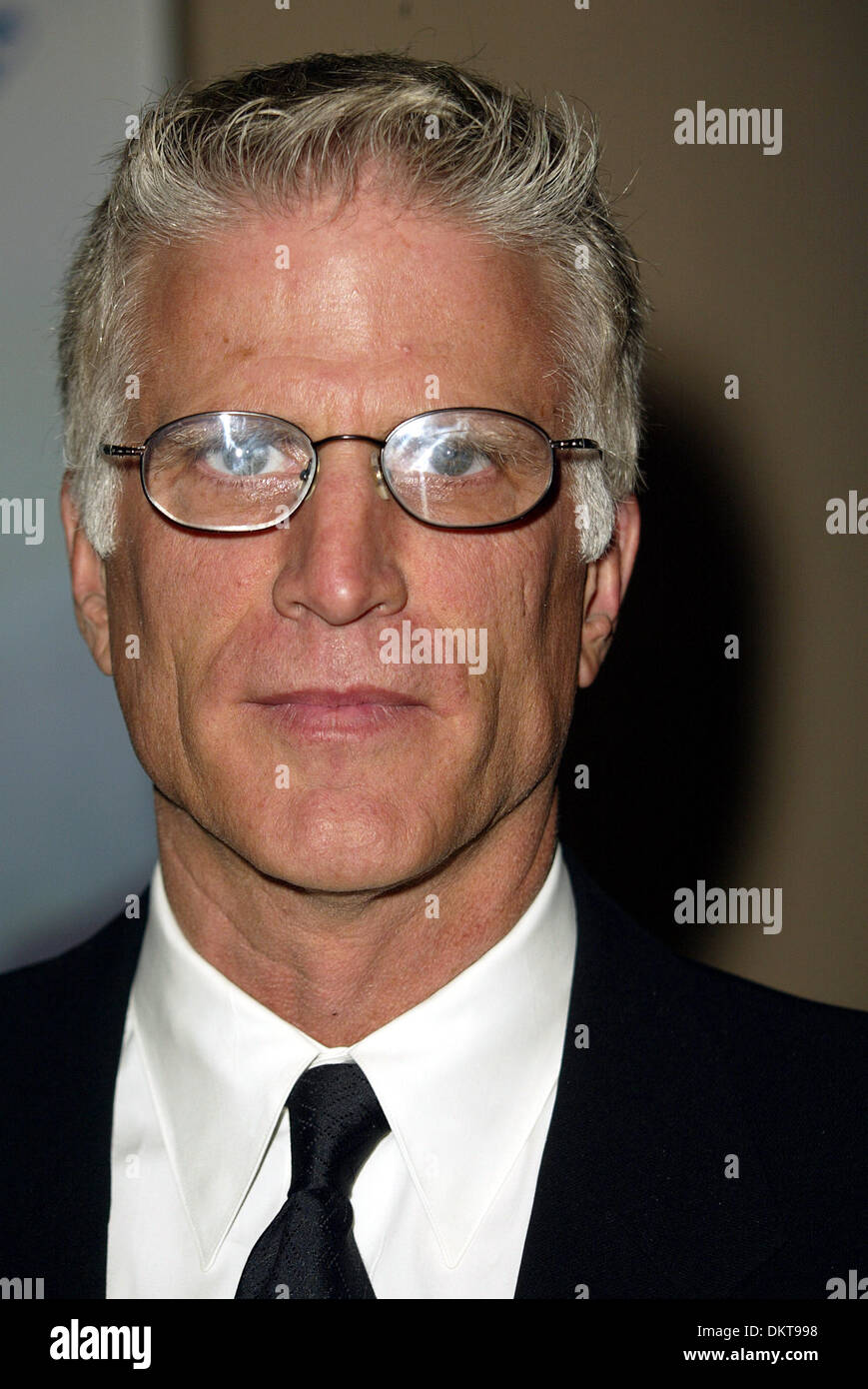 TED DANSON.ACTOR.A.BEVERLY HILLS, LOS ANGELES, US.02/03/2002.LA154 ...