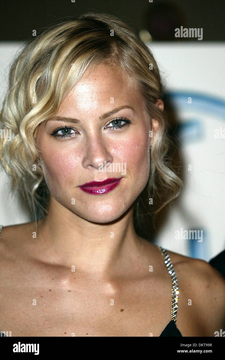 BRITTANY DANIEL.ACTRESS.CENTURY , LOS ANGELES, USA.03/03/2002.LA322 ...