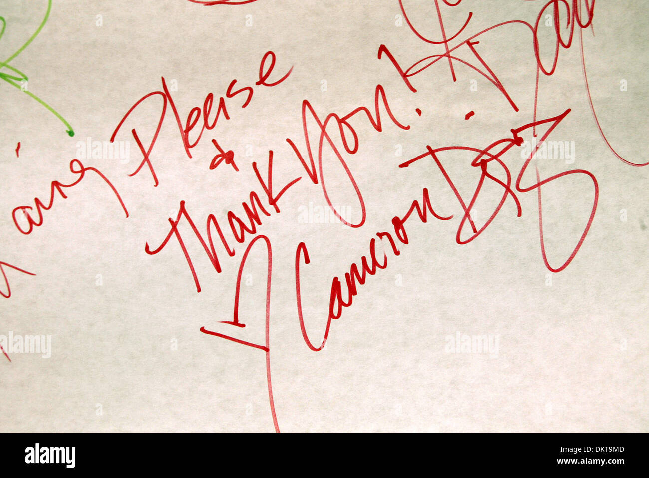 CAMERON DIAZ.ACTRESS SIGNATURE.HOLLYWOOD, LOS ANGELES, USA.12/08/2002 ...