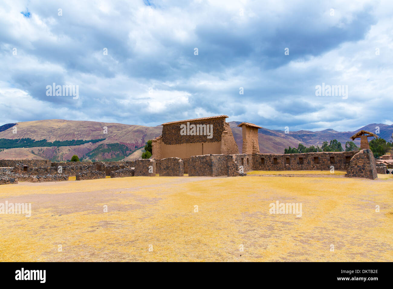Raqchi, Inca archaeological site in Cusco, Peru (Ruin of Temple of ...