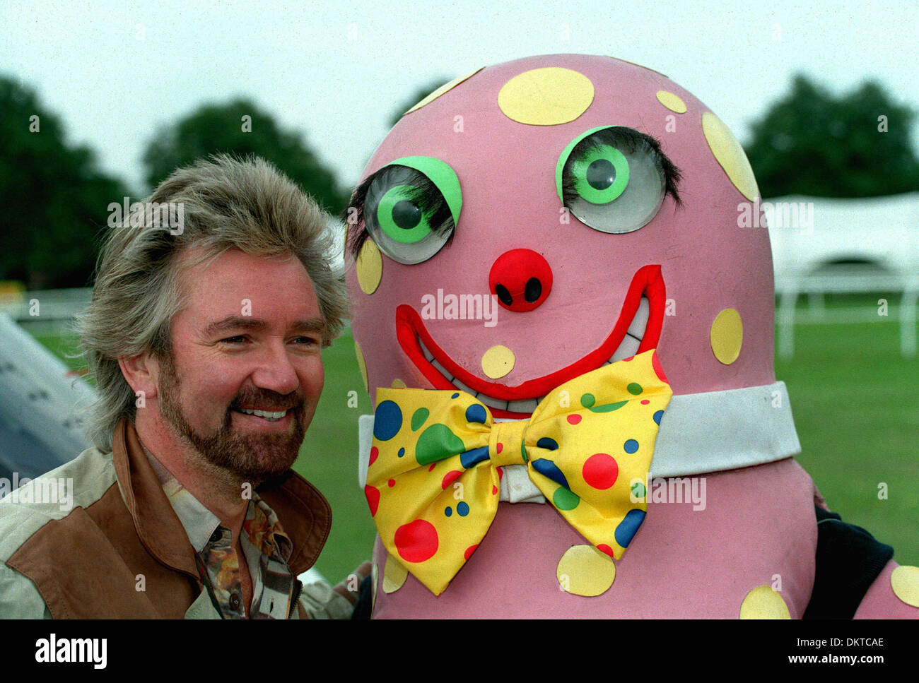 Noel edmonds mr blobby presenter tv hi-res stock photography and images ...